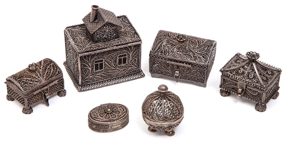 A GROUP OF SIX RUSSIAN SILVER FILIGREE JUDAICA SPICEBOXES VARIOUS